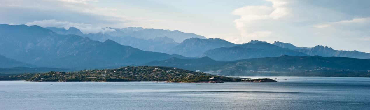 Quelles sont les meilleures plages naturistes en Corse